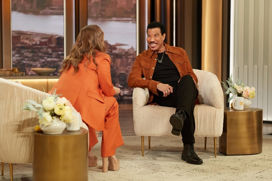 Paramount Press Express | The Drew Barrymore Show: LEGENDARY SINGER AND ...