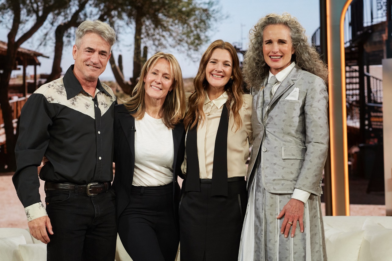 Paramount Press Express | The Drew Barrymore Show: PREVIEW CLIP: DREW’S ...