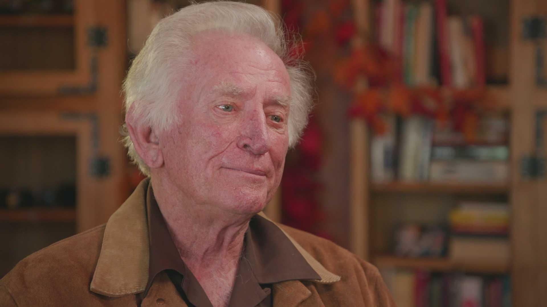 Paramount Press Express | FORMER PRESIDENTIAL HOPEFUL GARY HART TELLS ...