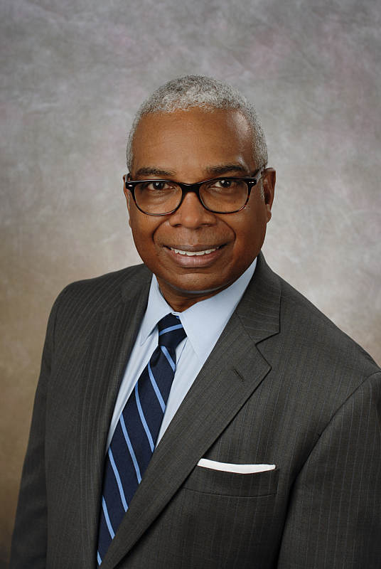 Paramount Press Express | MARK BENNETT IS PROMOTED TO VICE PRESIDENT ...