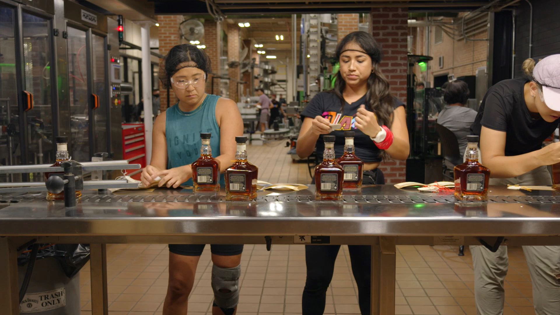 Paramount Press Express | CBS Entertainment | The Amazing Race